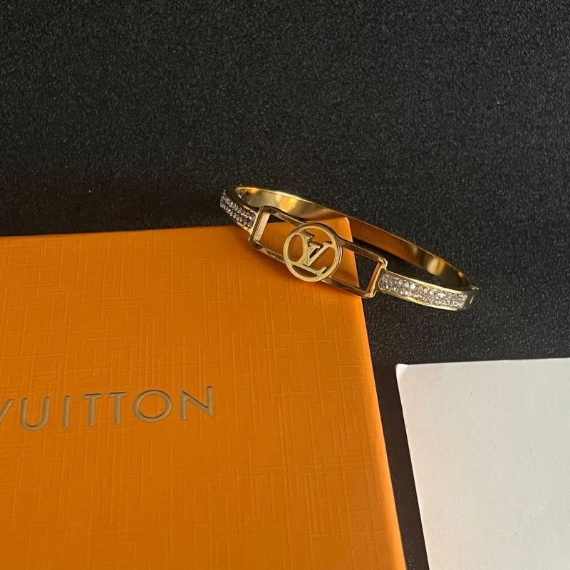 Top match Louis Vuitton Bracelets