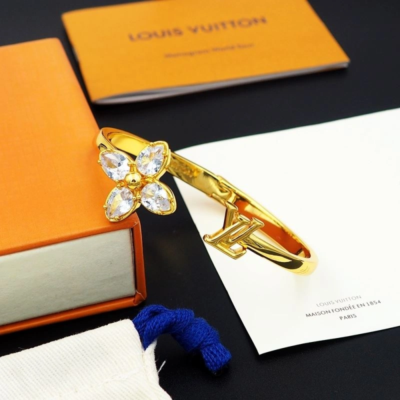 Factory-made Louis Vuitton Bracelets