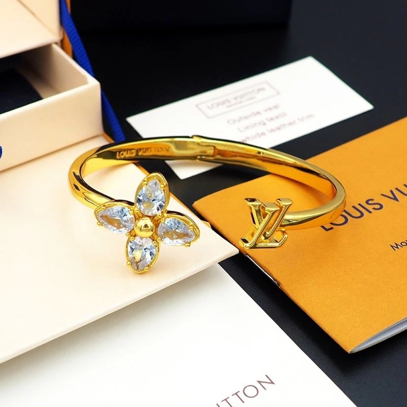 Factory-made Louis Vuitton Bracelets