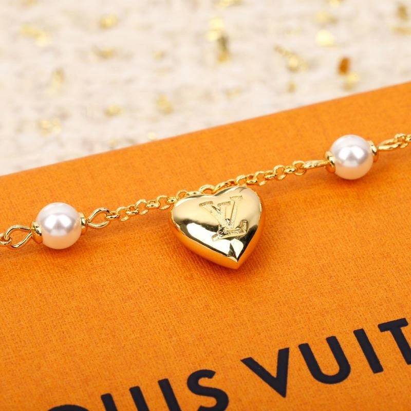 Top mirror Louis Vuitton Bracelets