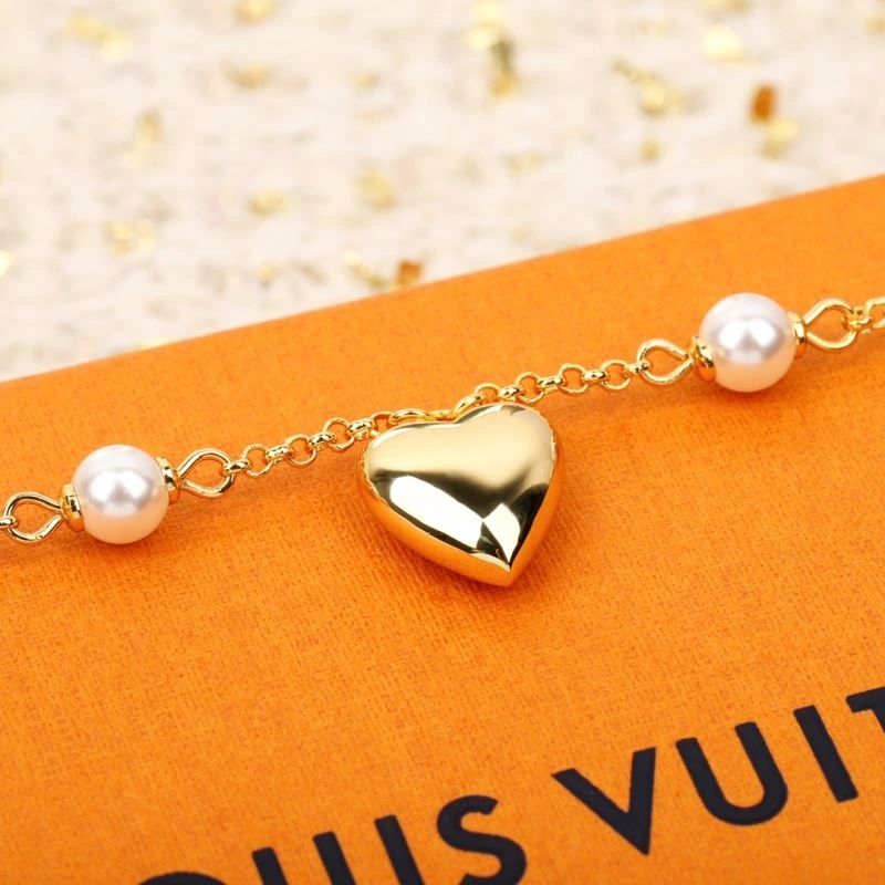 Top mirror Louis Vuitton Bracelets