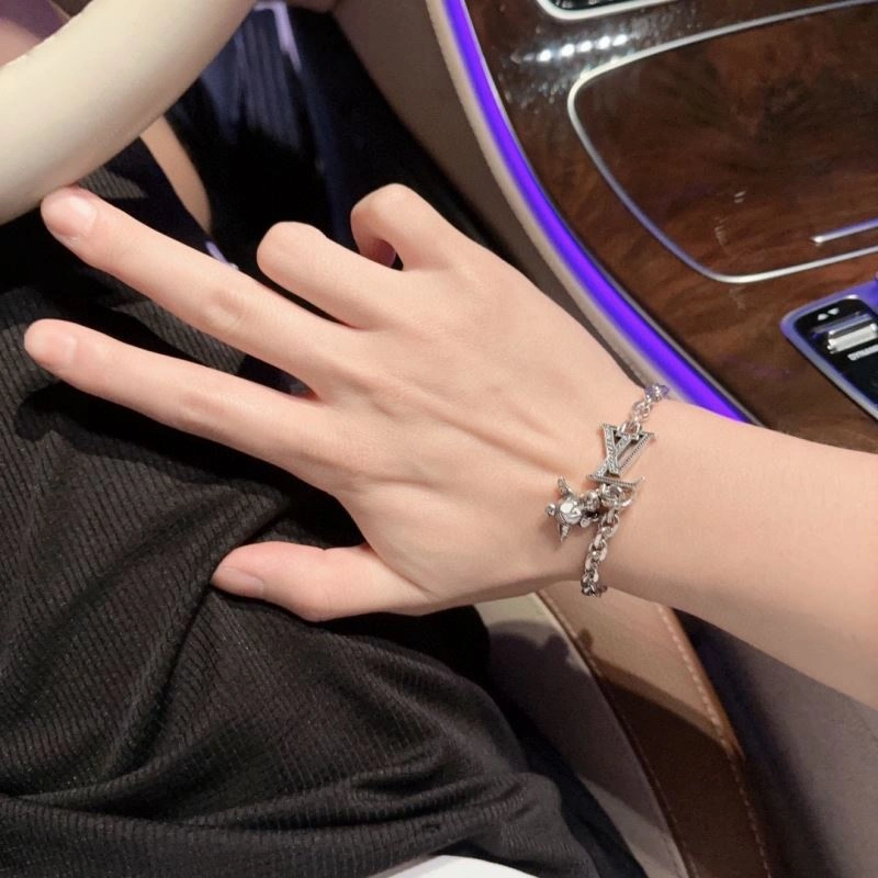 Brand-original Louis Vuitton Bracelets