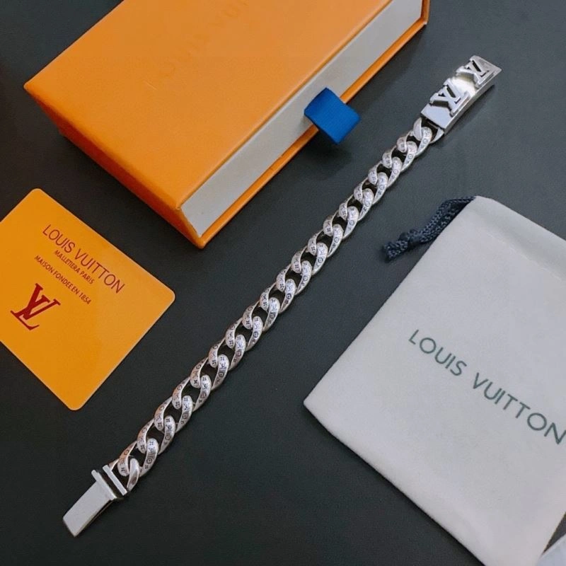 Mirror quality Louis Vuitton Bracelets