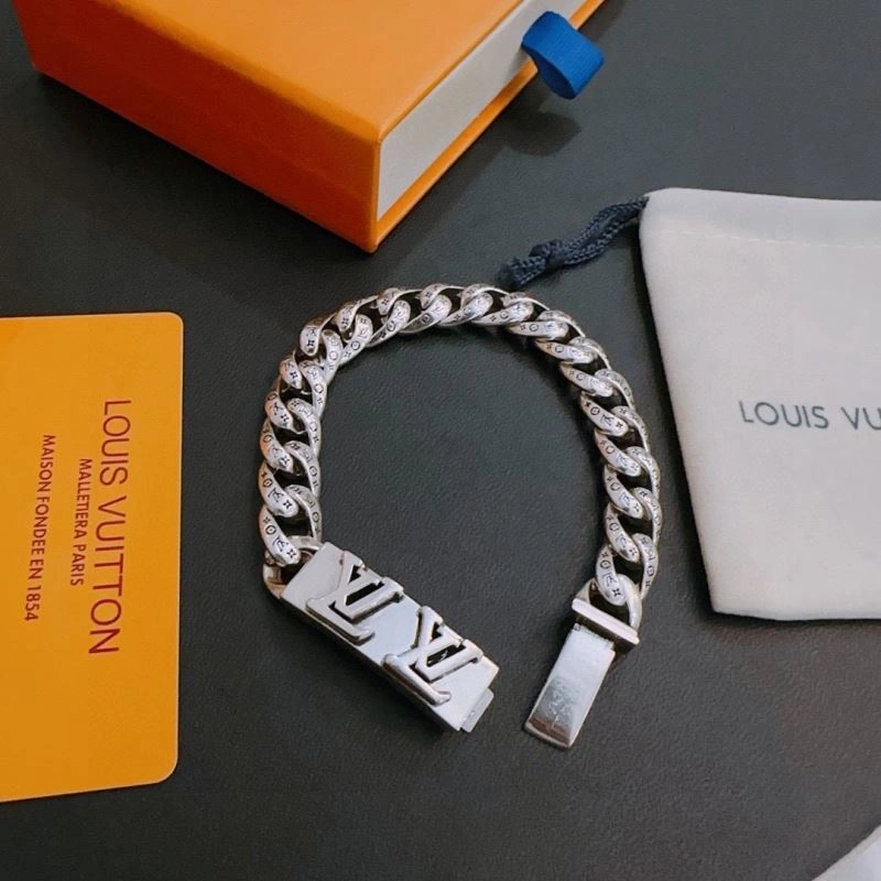 Mirror quality Louis Vuitton Bracelets