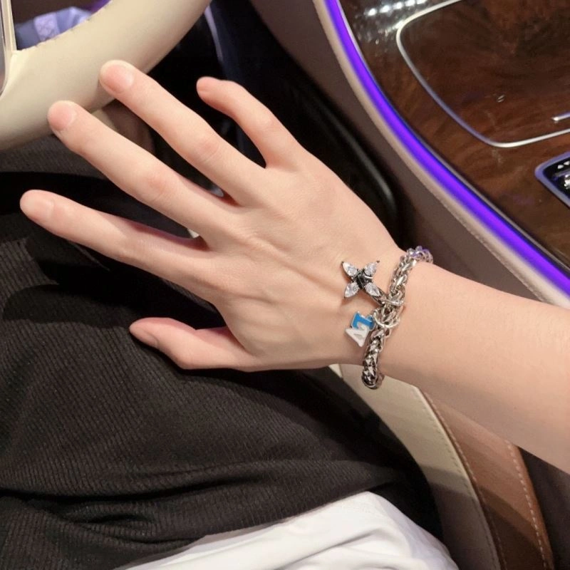 Cut-rate Louis Vuitton Bracelets