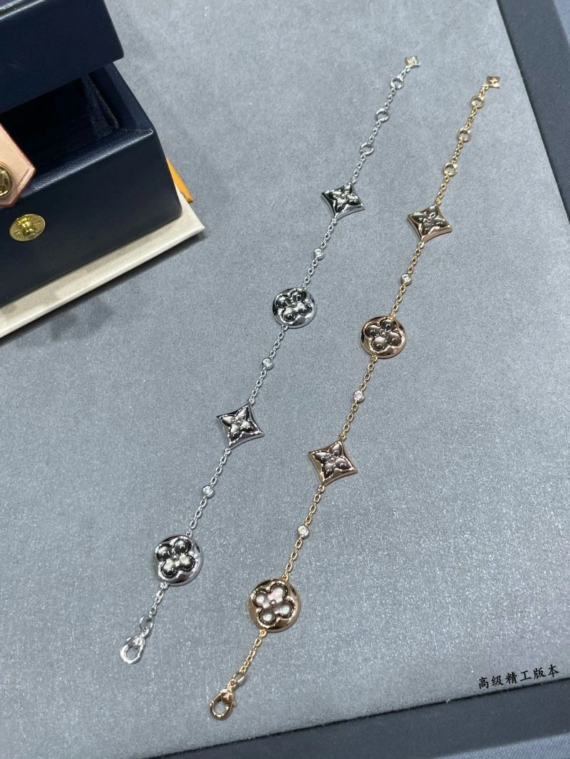 Accurate model Louis Vuitton Bracelets