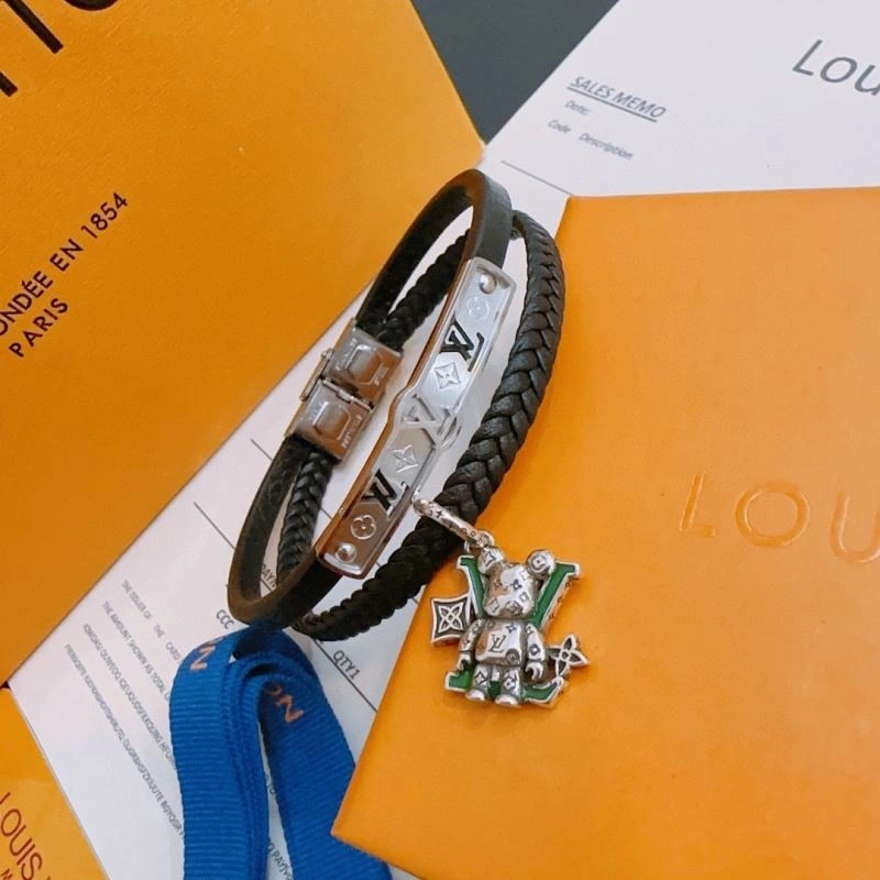 Top mirror Louis Vuitton Bracelets