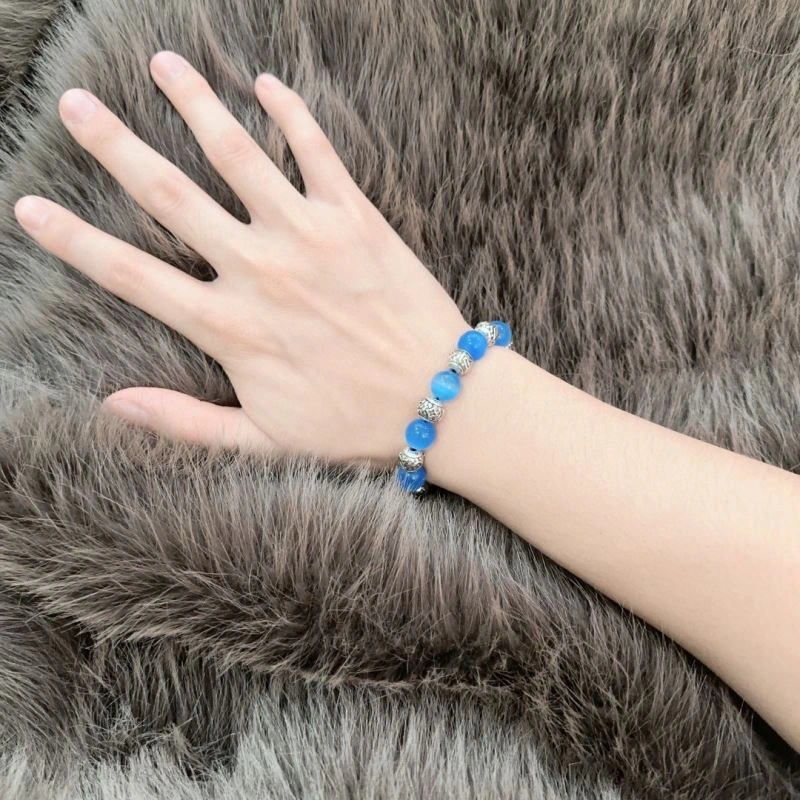 Precise copy Louis Vuitton Bracelets