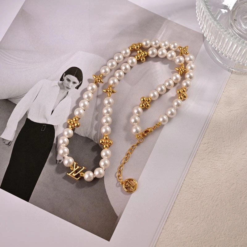 Precise copy Louis Vuitton Bracelets