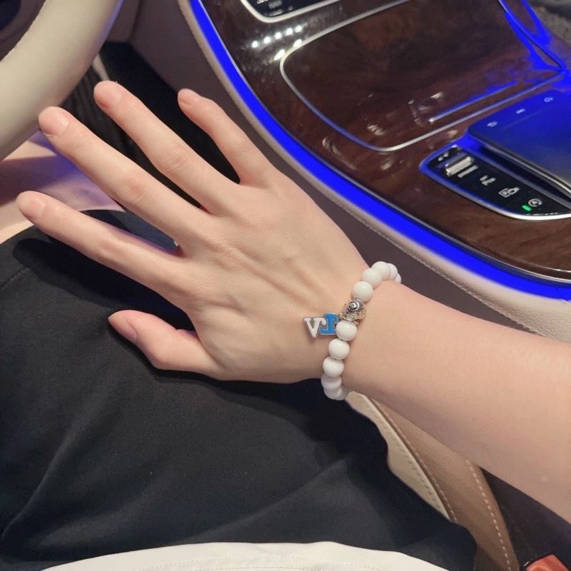 Top mirror Louis Vuitton Bracelets