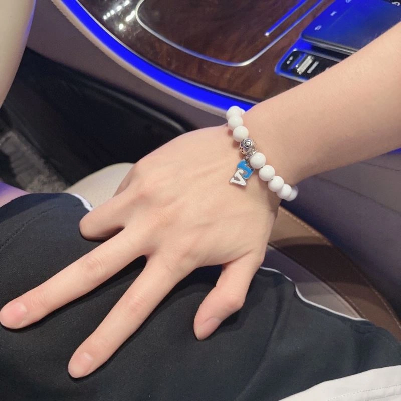 Top mirror Louis Vuitton Bracelets