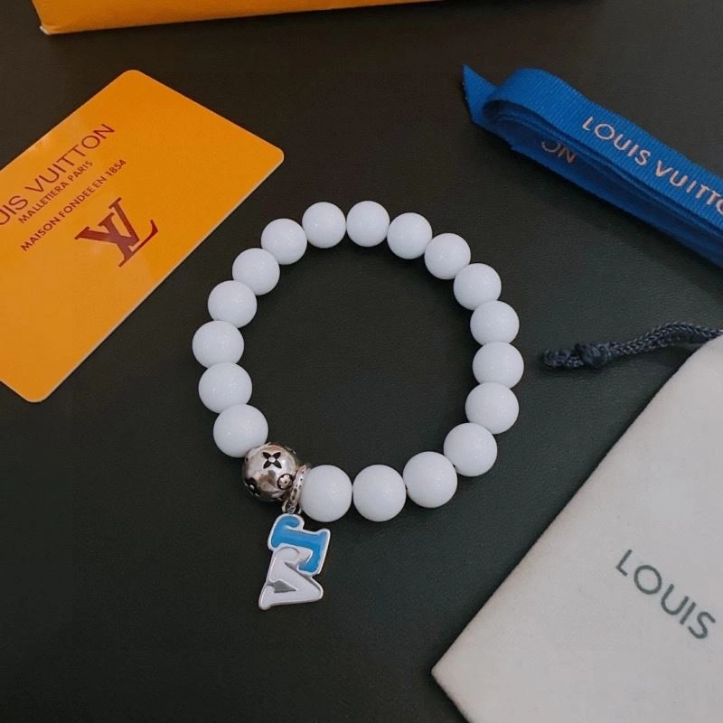Top mirror Louis Vuitton Bracelets