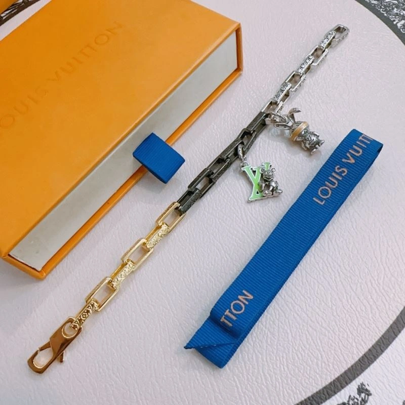 Mirror quality Louis Vuitton Bracelets
