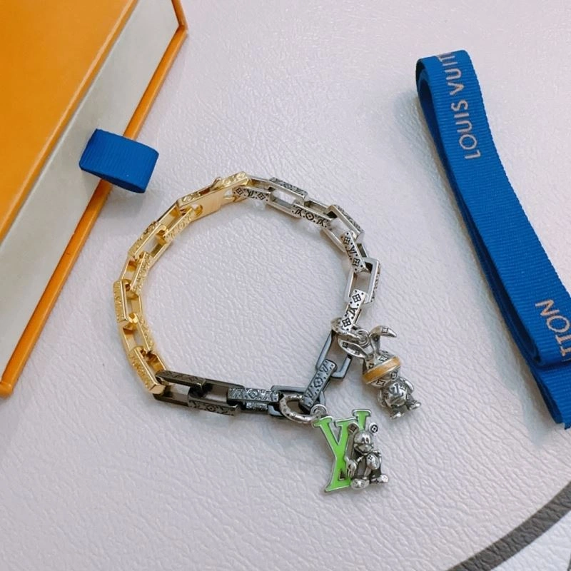 Mirror quality Louis Vuitton Bracelets