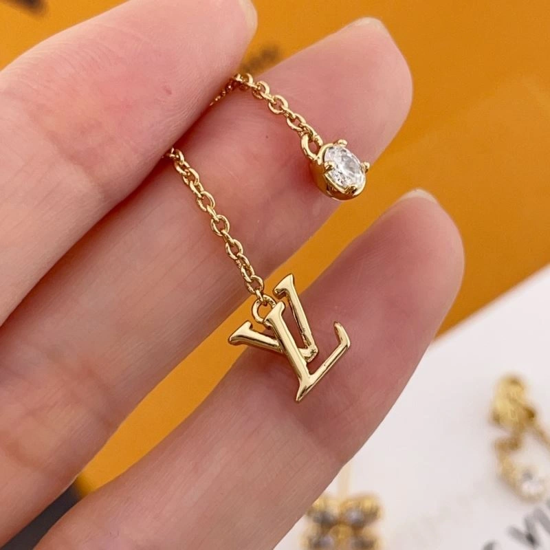 Precise copy Louis Vuitton Bracelets