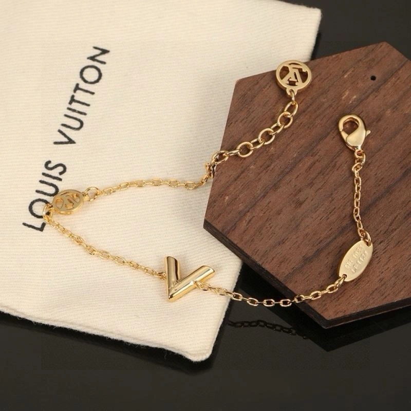 High accuracy Louis Vuitton Bracelets