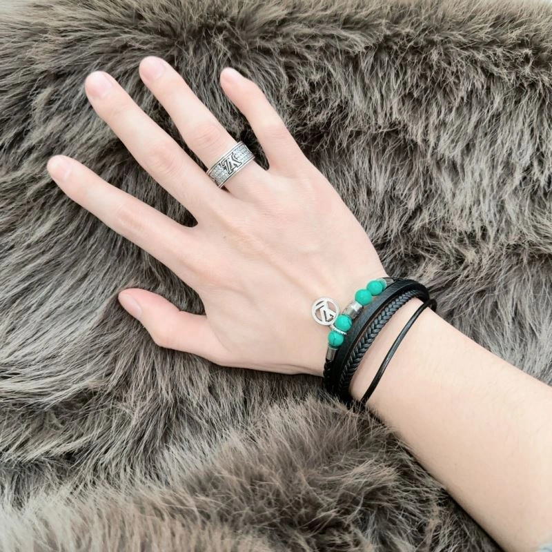Bargain Louis Vuitton Bracelets