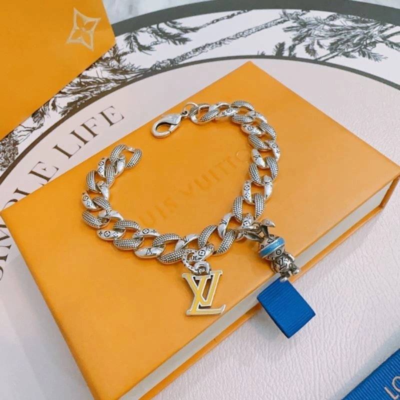 Low-cost Louis Vuitton Bracelets