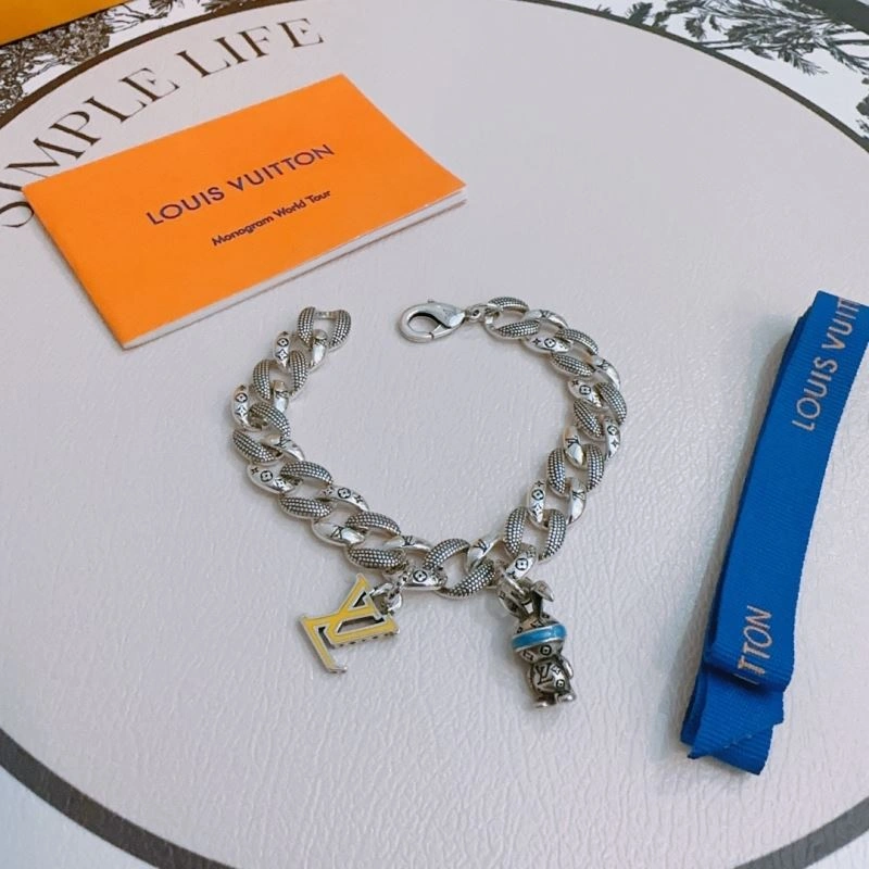 Low-cost Louis Vuitton Bracelets