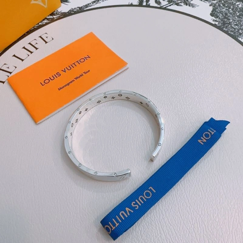 Factory-made Louis Vuitton Bracelets