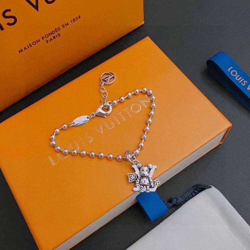 Low-cost Louis Vuitton Bracelets