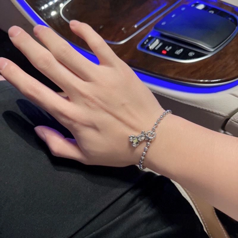 Inexpensive Louis Vuitton Bracelets