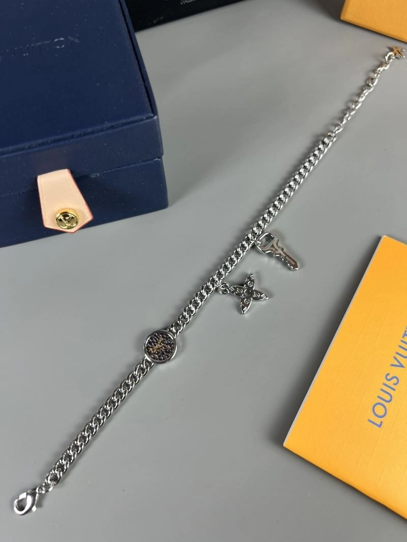 Bargain Louis Vuitton Bracelets