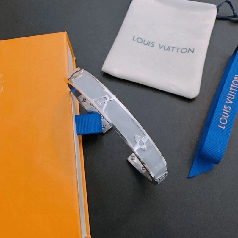 Economical Louis Vuitton Bracelets