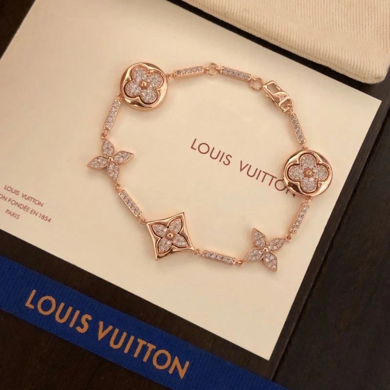 Low-cost Louis Vuitton Bracelets