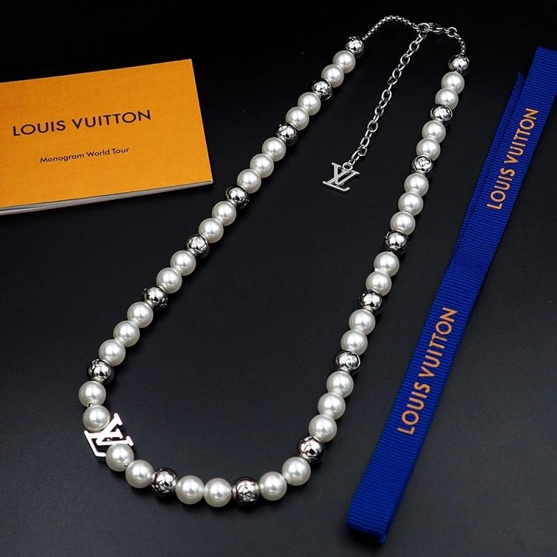 Low-cost Louis Vuitton Bracelets