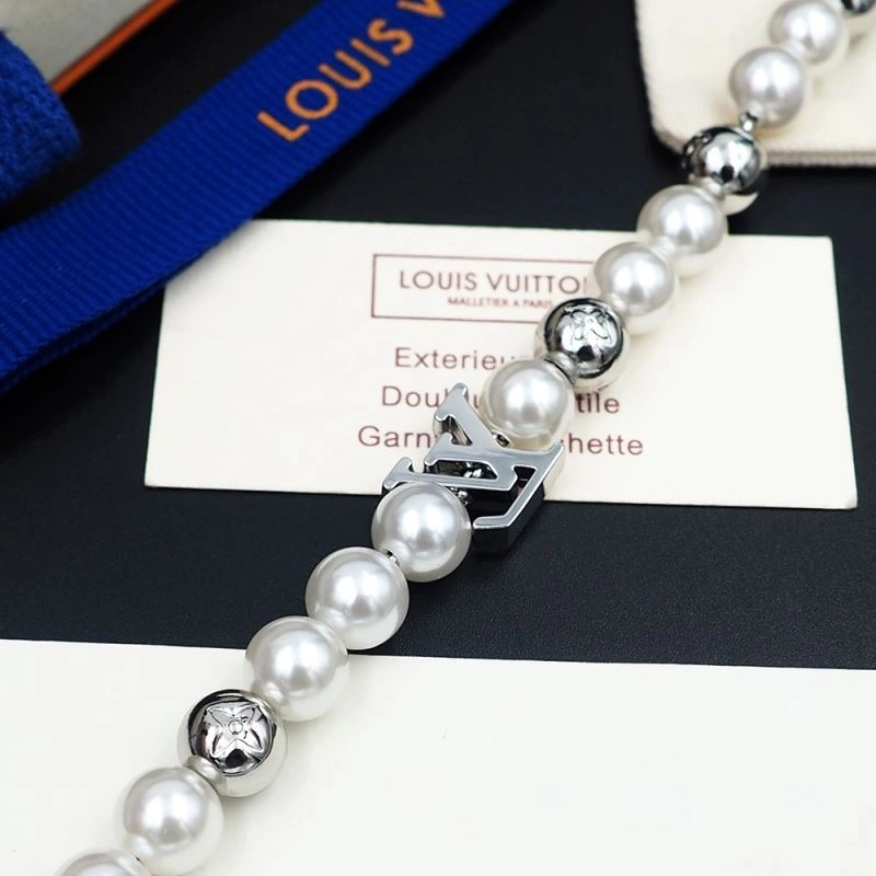 High accuracy Louis Vuitton Bracelets