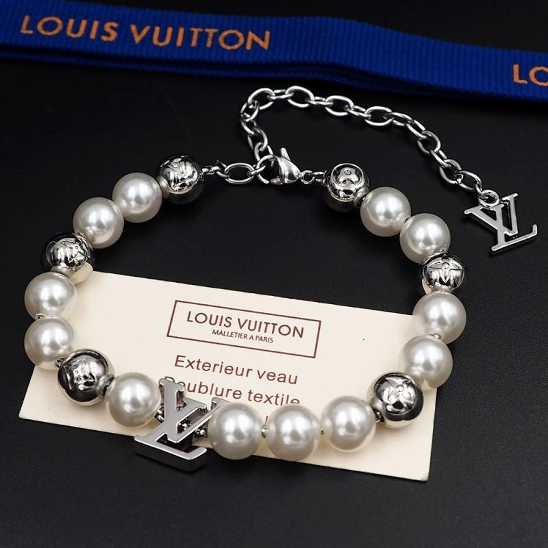 High accuracy Louis Vuitton Bracelets