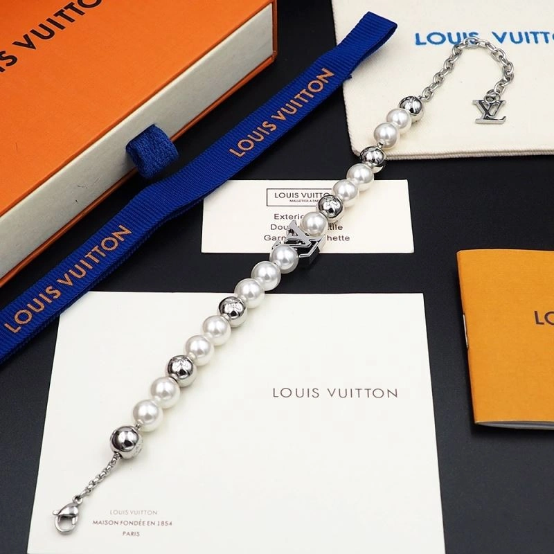 High accuracy Louis Vuitton Bracelets