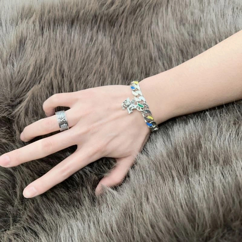 Factory-made Louis Vuitton Bracelets