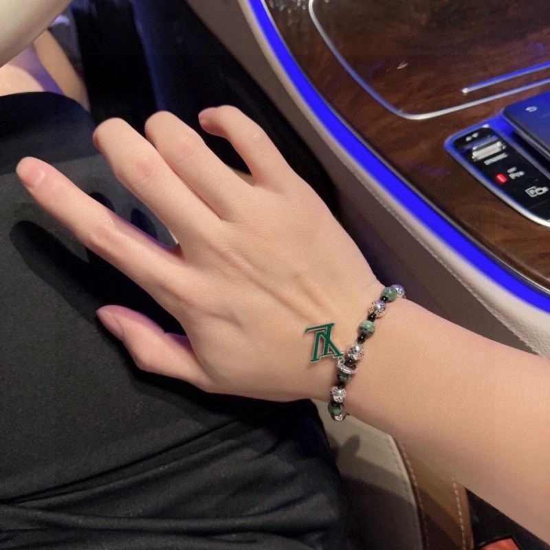 Inexpensive Louis Vuitton Bracelets
