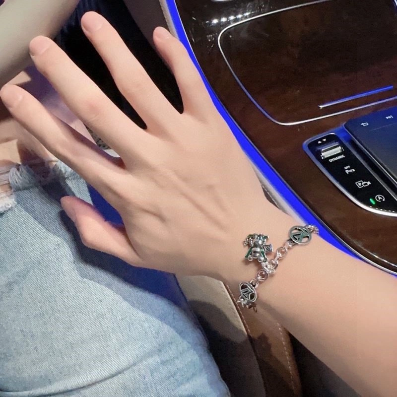 Precise copy Louis Vuitton Bracelets
