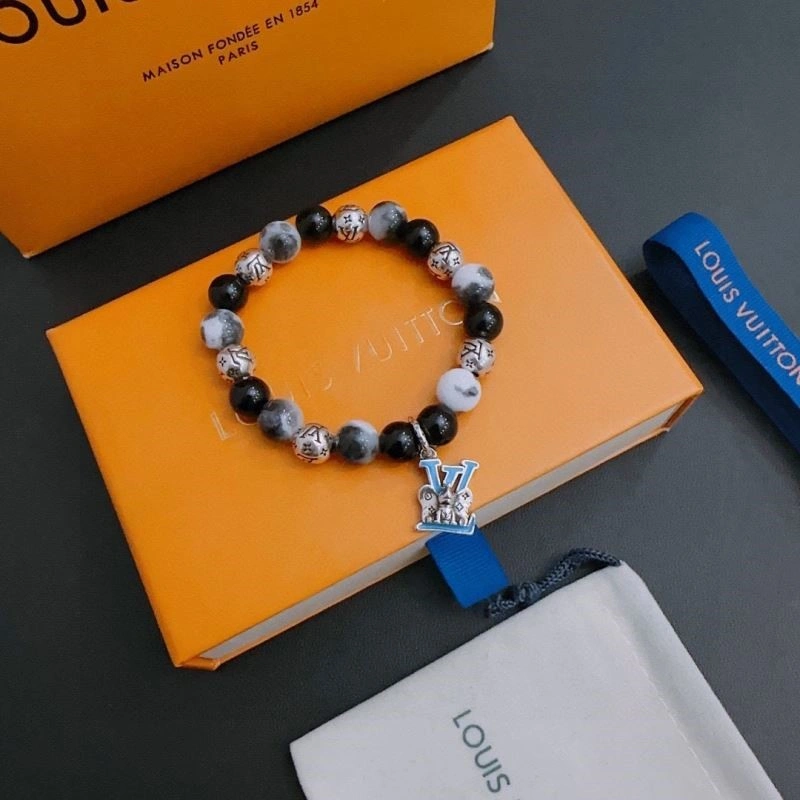 Low-cost Louis Vuitton Bracelets