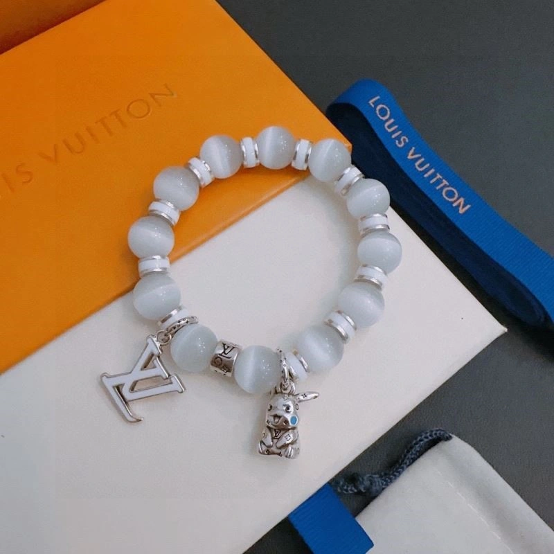 Inexpensive Louis Vuitton Bracelets