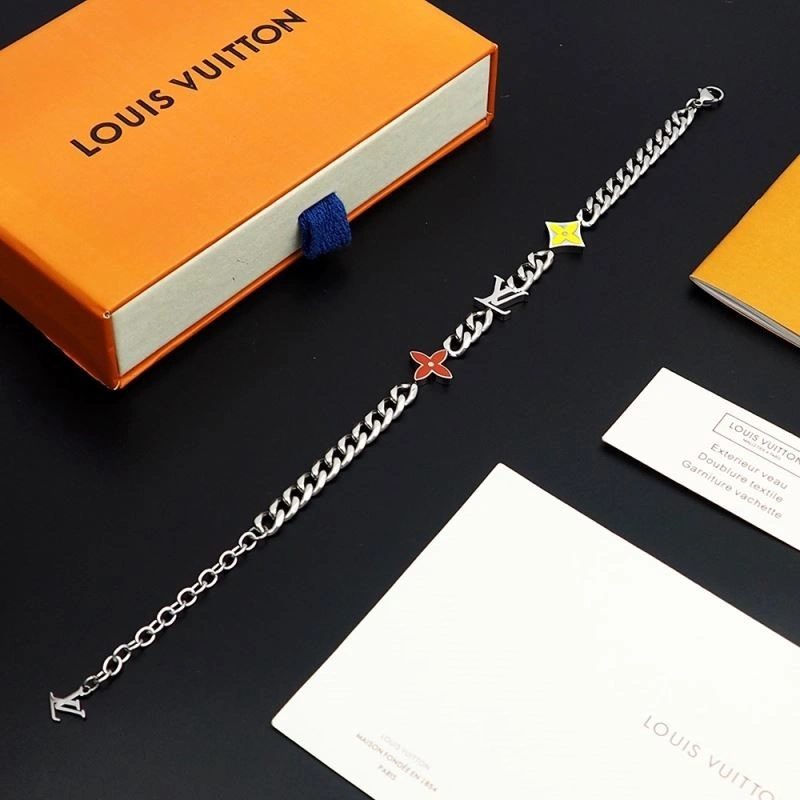 Accurate model Louis Vuitton Bracelets
