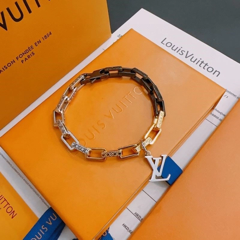 High accuracy Louis Vuitton Bracelets