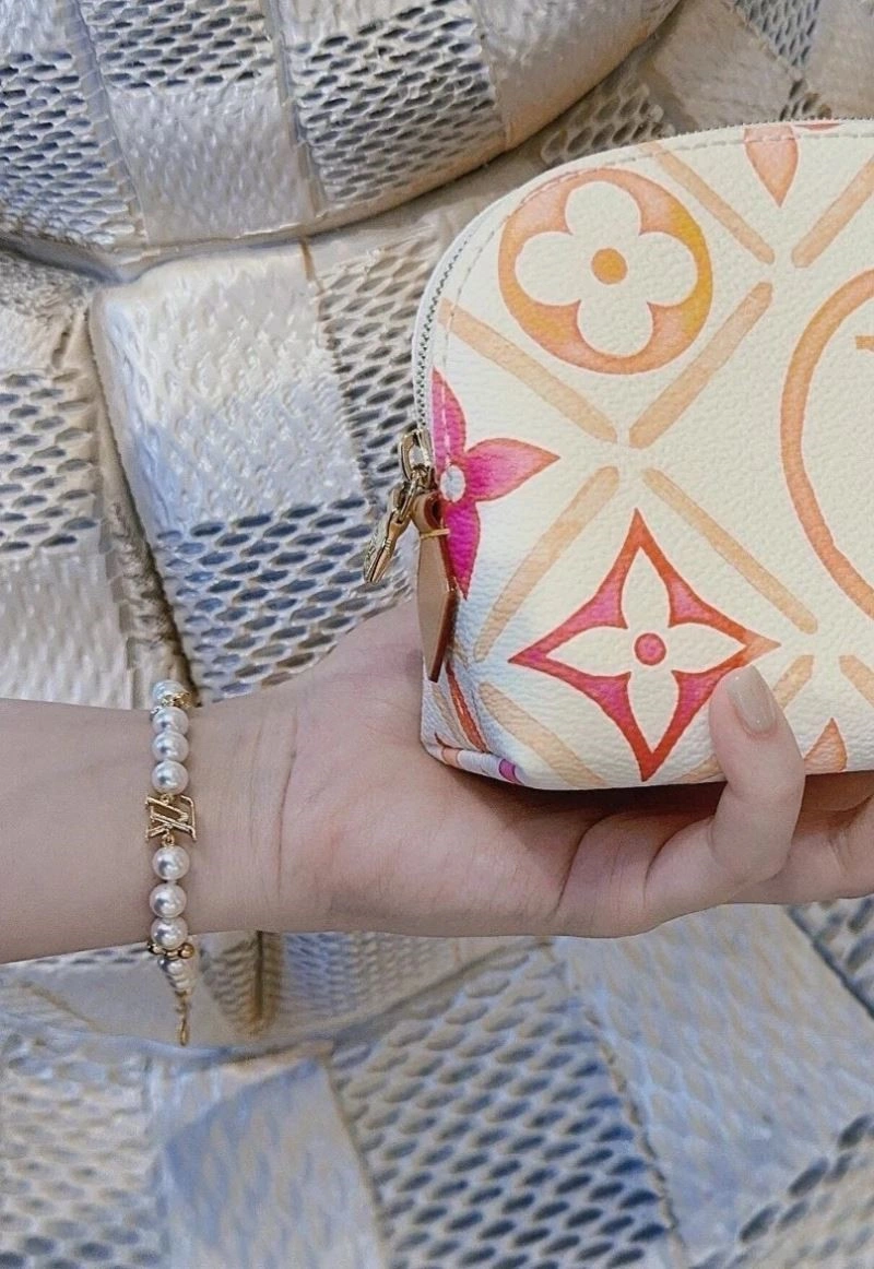 Brand-original Louis Vuitton Bracelets