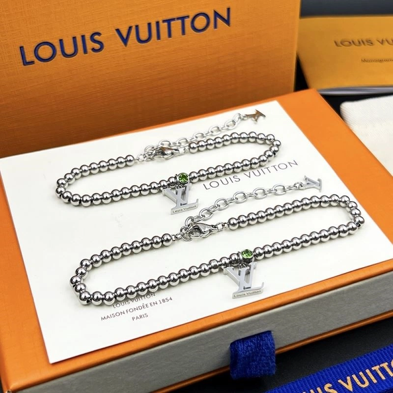 Low-cost Louis Vuitton Bracelets