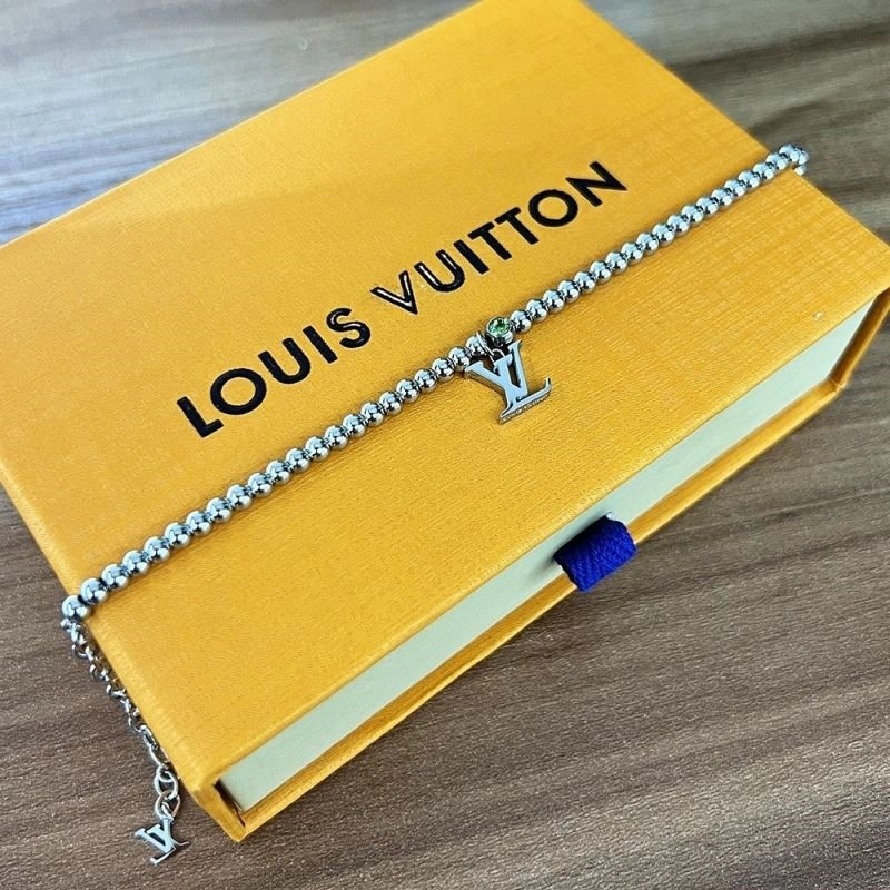 Low-cost Louis Vuitton Bracelets