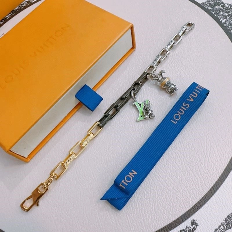 Accurate model Louis Vuitton Bracelets