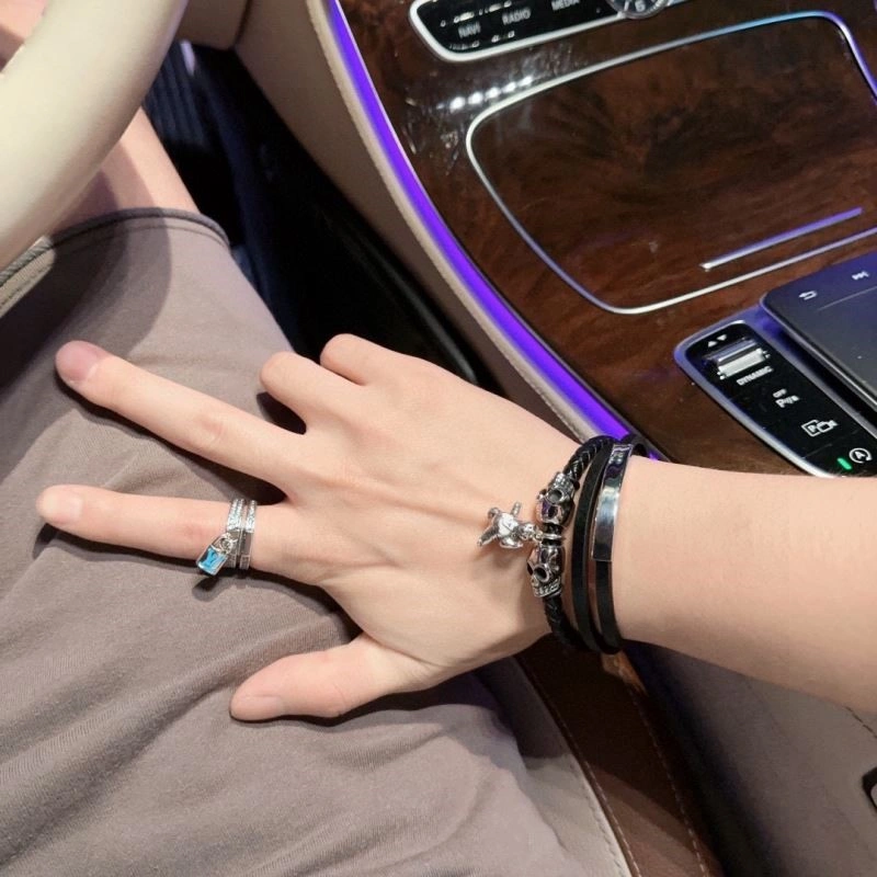 Real Louis Vuitton Bracelets