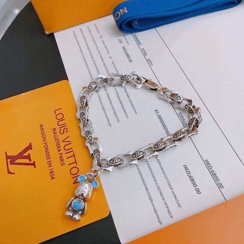 Top mirror Louis Vuitton Bracelets