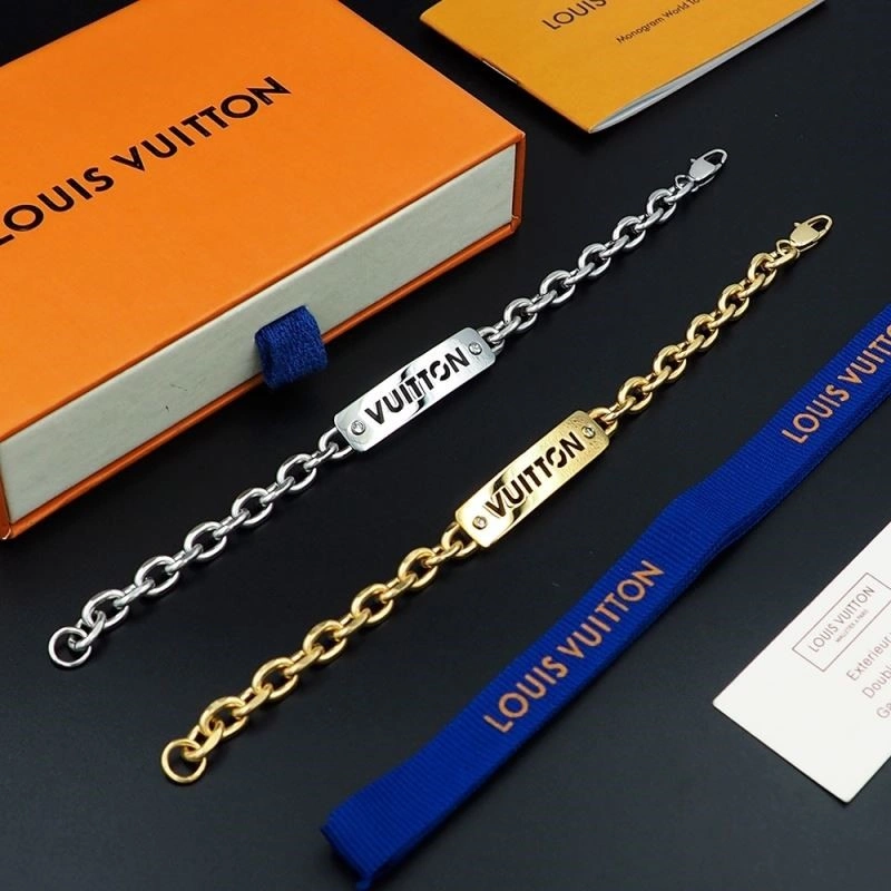 Top mirror Louis Vuitton Bracelets