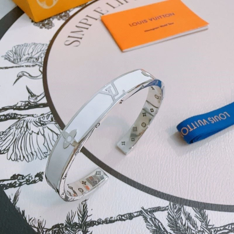 Precise copy Louis Vuitton Bracelets
