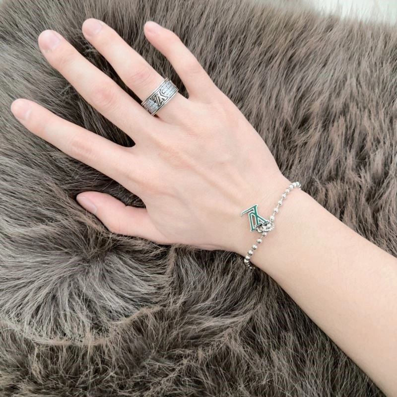 Bargain Louis Vuitton Bracelets
