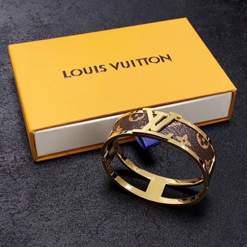 Discounted Louis Vuitton Bracelets